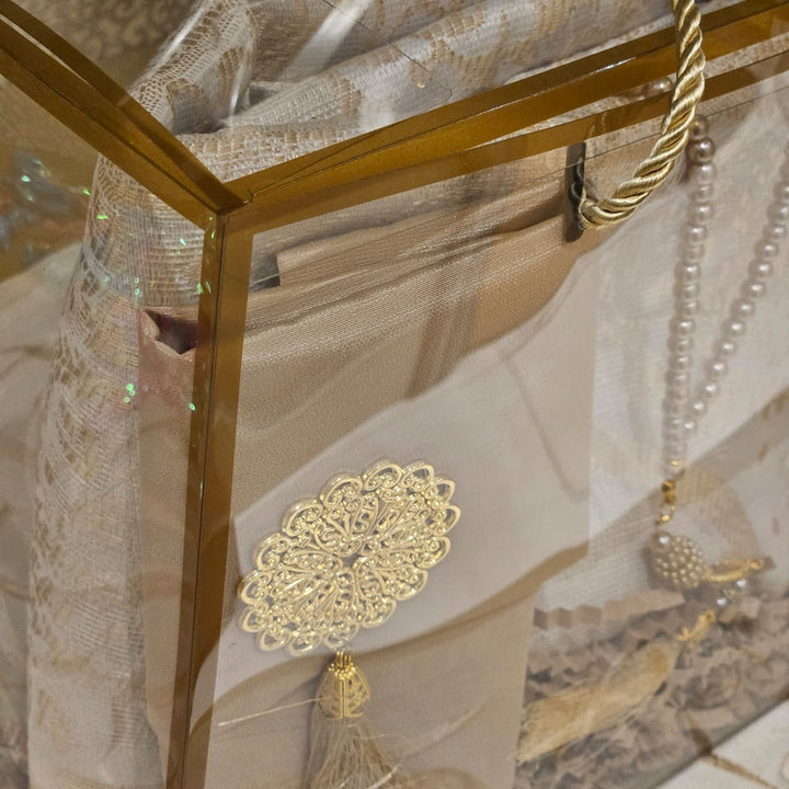 MUSALLAHS & PRAYER MATS – Arabiana