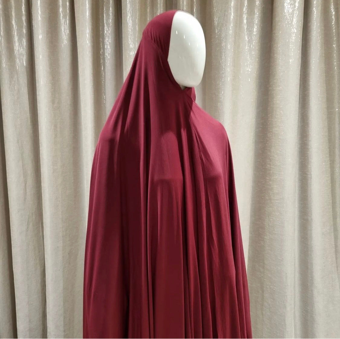 Maroon Ladies Burqa – Arabiana