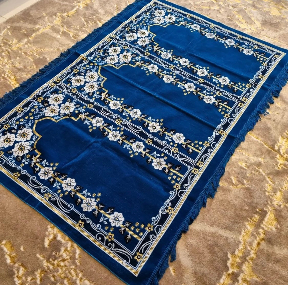 MUSALLAHS & PRAYER MATS – Arabiana